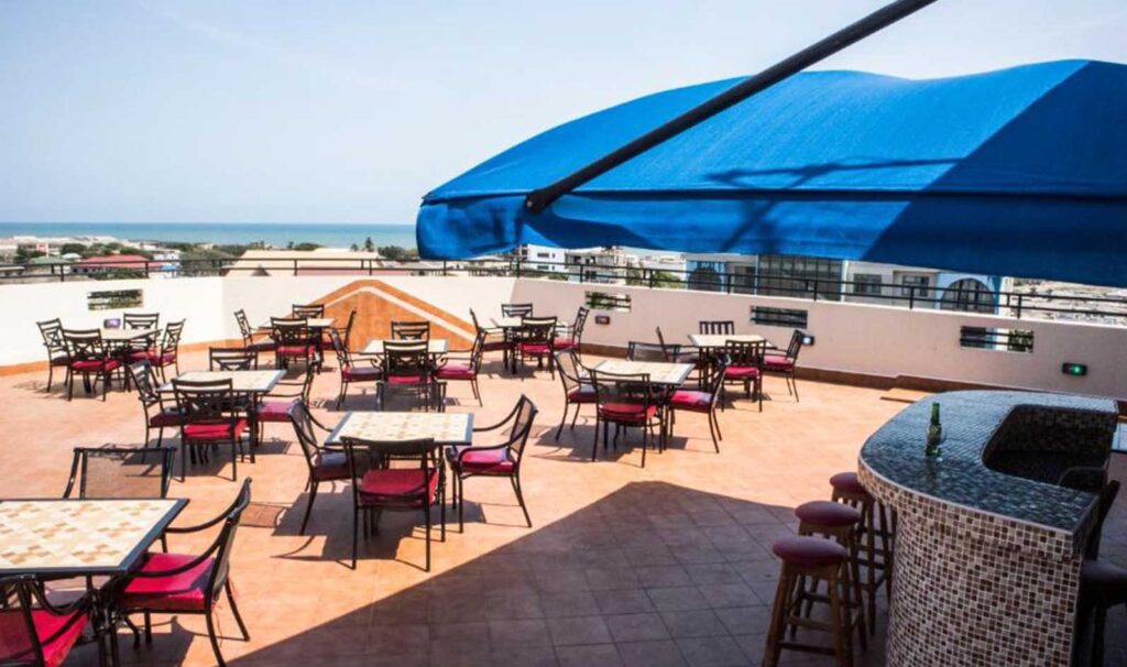 Prestige Breeze Bar(Rooftop) - Prestige Suites Hotel